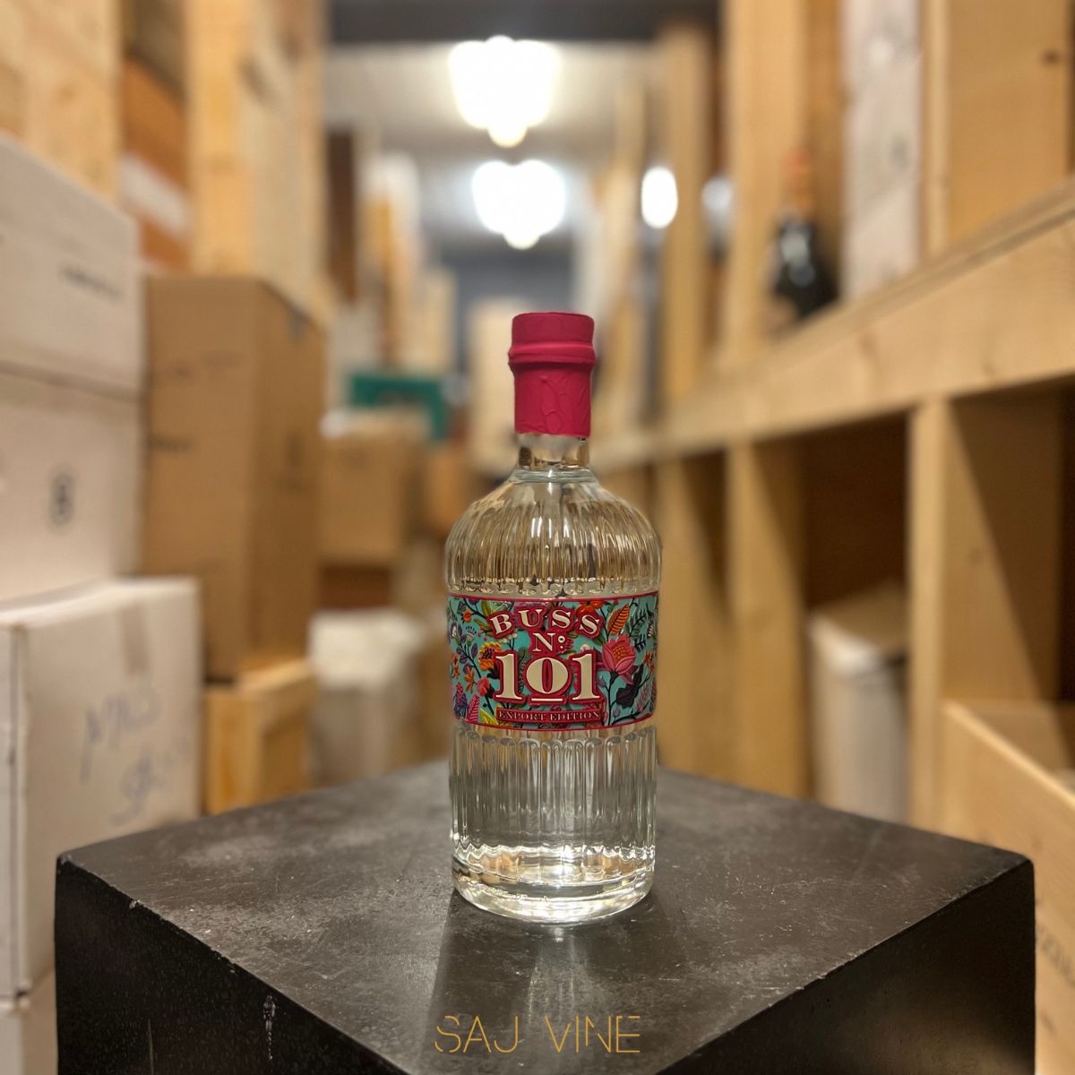Buss NO 101 Emerald Export Gin - SAJ Vine ApS